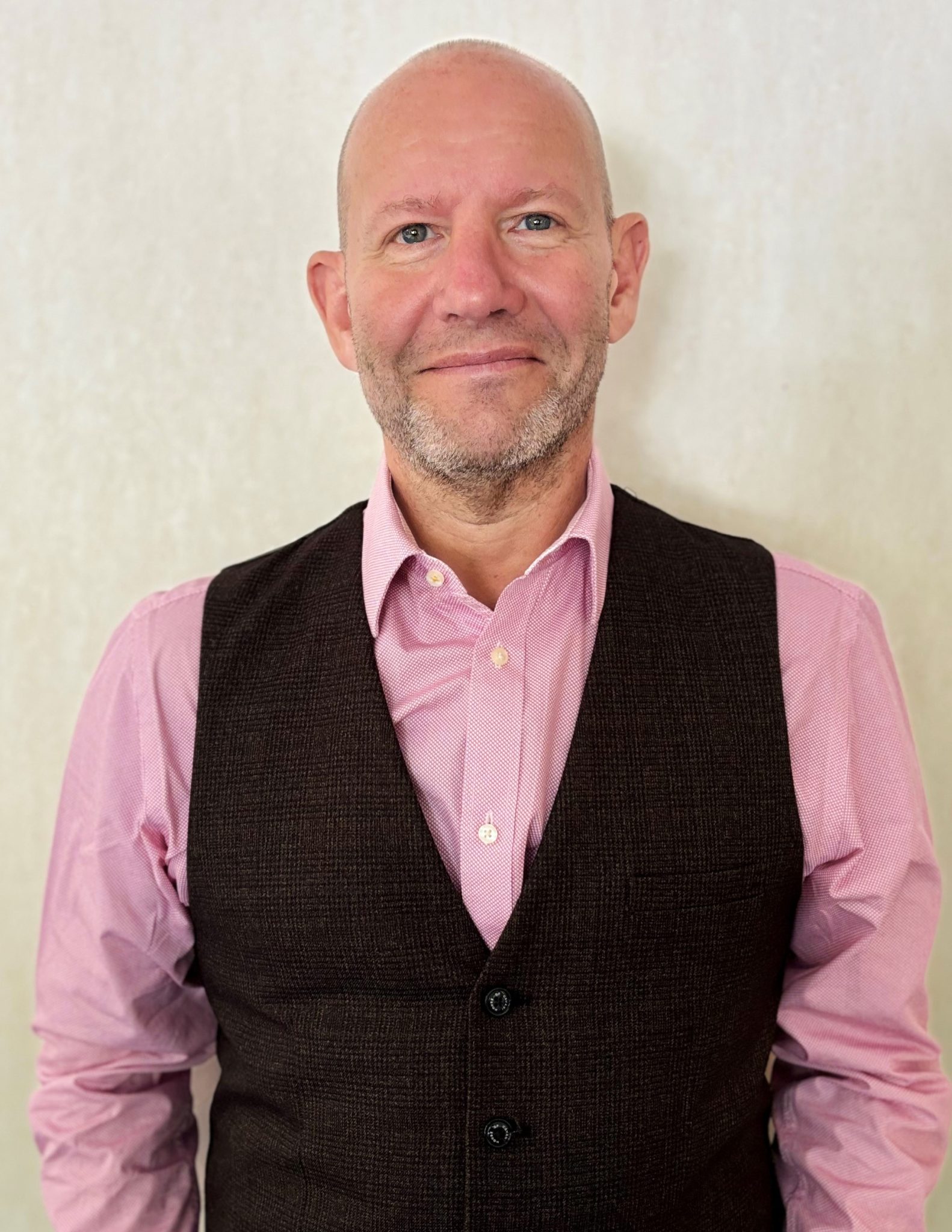 Our Team - Lloyd Barnes